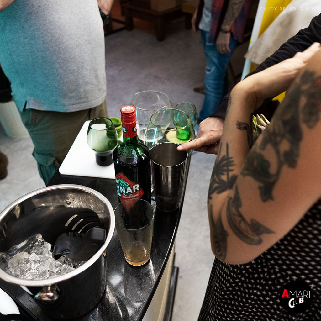 Buy Cynar "Ricetta Originale" Amaro 700ml Online in Malaysia | Luen Heng